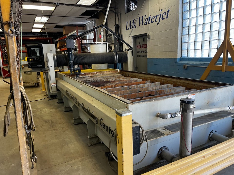 2006 OMAX 80160 Waterjet CNC 40 HP, 55,000 PSI TILT-A-JET, 24,000 BTU ...