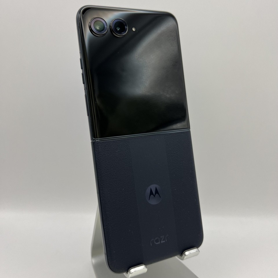 Motorola Razr Plus 2024 256GB Midnight Blue Unlocked Very Good ...