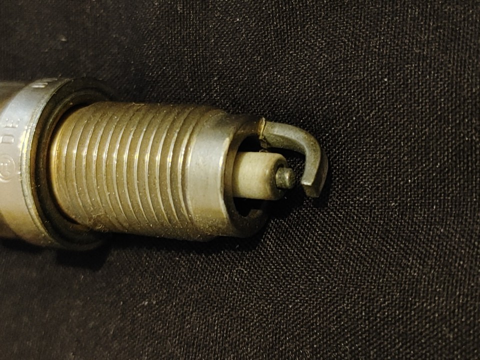 Bosch VW Spark Plug Set - Nickel-Yttrium - 101905601F | eBay