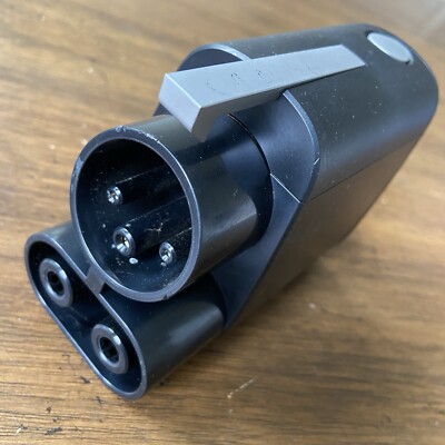 Tesla Supercharger adapter for Lucid Air NACS to CCS1 DC fast charging ...