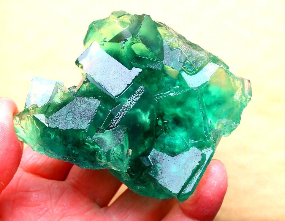 241.7g Natural Transparent Green Cubic fluorite mineral specimen/China ...