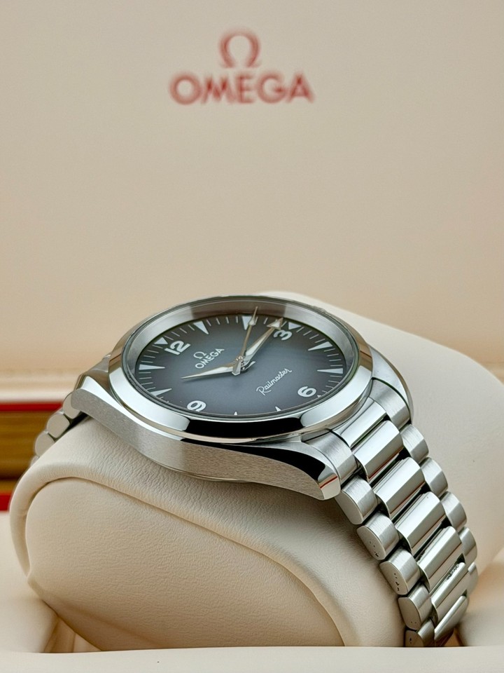2025 MINT - Omega Seamaster Railmaster Auto 38mm Grey Dial 235.10.38.20 ...