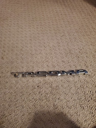 2016 2017 2018 2019 Toyota Tacoma Front Door or Tailgate Emblem 75428 ...
