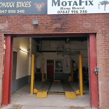 4 Poster Ramp / Workshop Rental - Stourbridge DY9 area | eBay UK