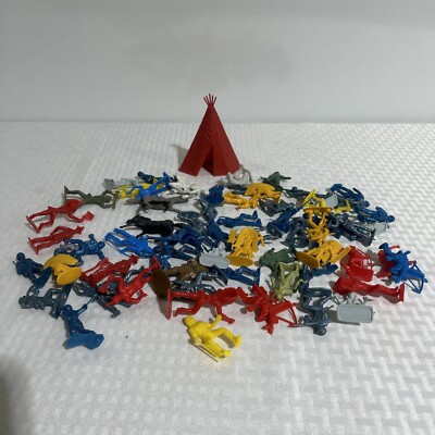 Vintage LOT OF 60 Cowboys, Indians, Horses, TEEPEE MULTICOLOR 2" TOYS ...