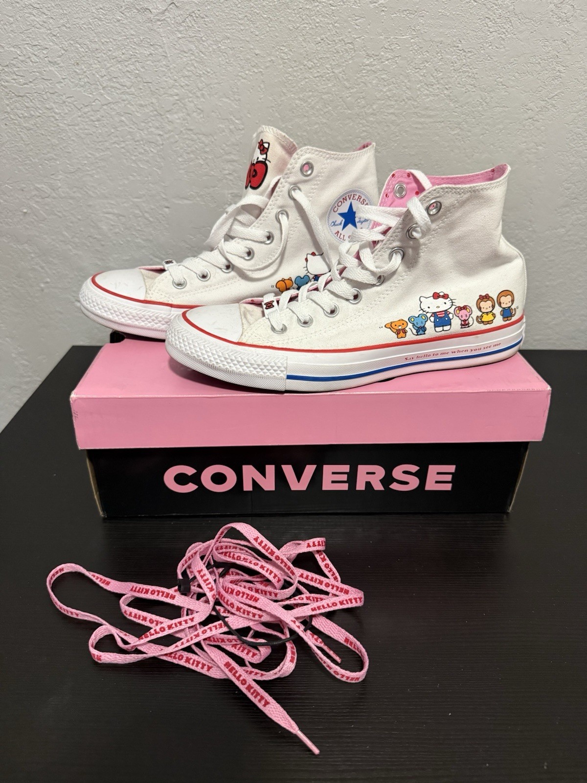 Hello Kitty Converse Say Hi friends Chuck Taylor All … - Gem