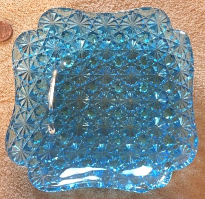 Vintage Beatty ? L.G. Wright Glass Dish Bright Aqua Blue Daisy Button ...
