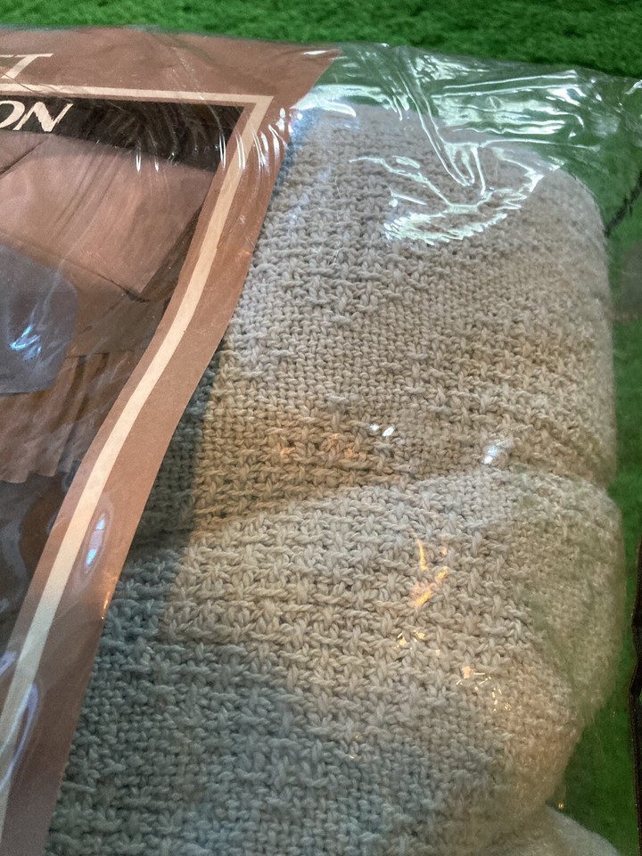 Vintage NOS King Made In USA Acrylic Blanket 1008x90 Blue 100% Cotton ...