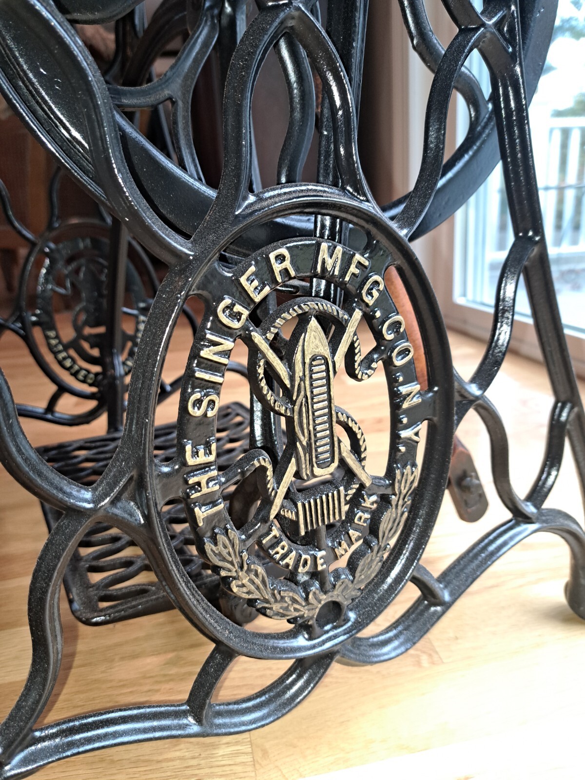 Repurposed 19th Century Cast Iron Singer Sewing Base/Oak Drop Leaf ...