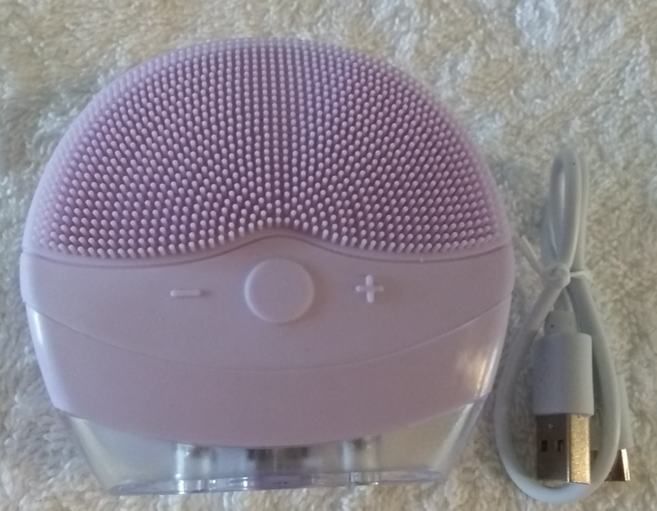 Meaningful Beauty Cindy Crawford Facial Scrubbing Device Purple | eBay