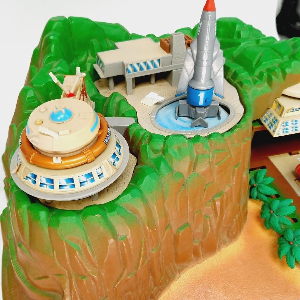 Thunderbirds Tracy Island Set + Rocket Rocket + Rocket ship + Figure ...