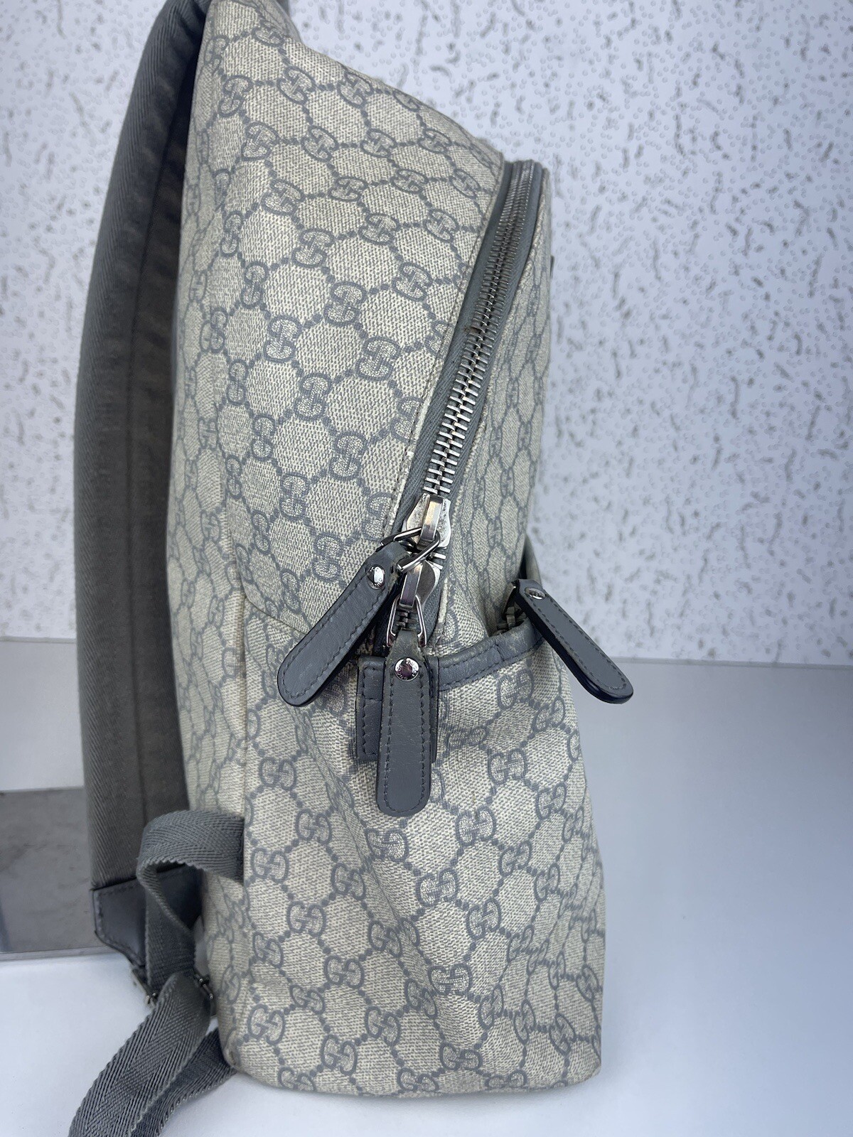 Gucci Supreme Monogram Medium Classic Backpack Ecru G… - Gem