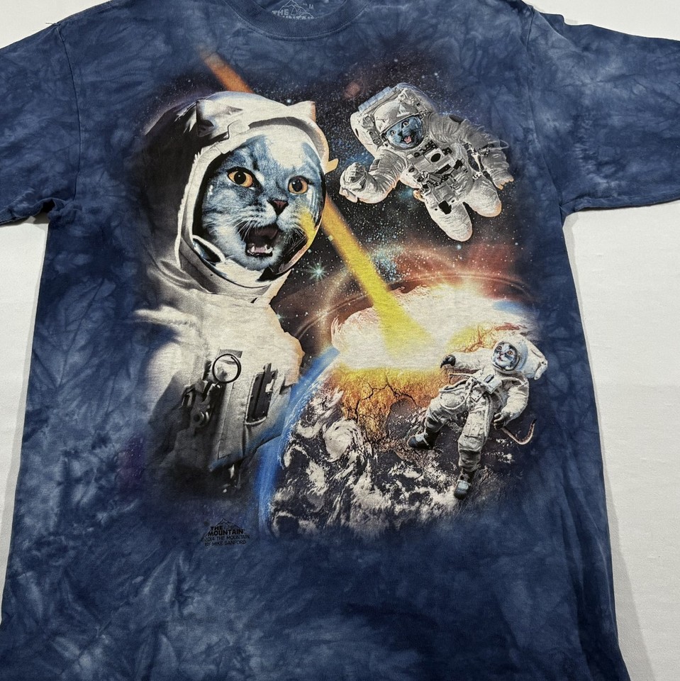 The Mountain Graphic Print Cataclysm Space Astronaut Cat T-shirt Tee ...