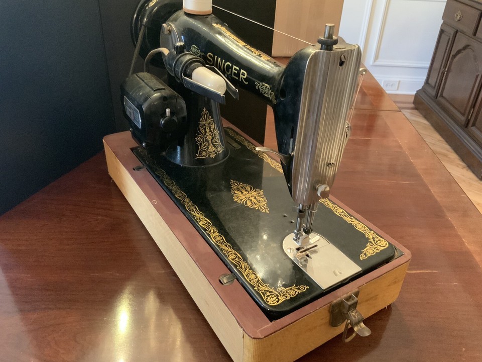 1953 Singer Sewing Machine, #AL635086, W/ Case -Beautiful Vintage | eBay