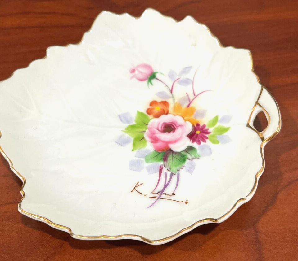 VINTAGE Leaf Shaped Japan Trinket Dish Hand Painted Gold Trim Flowers ...
