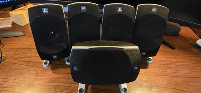 Logitech satellite Speakers Z5500 Home theater surround or computer ...