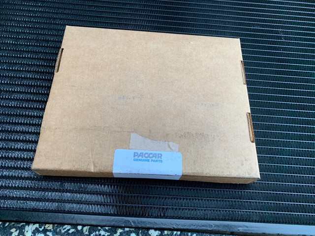 PACCAR N9414003 Peterbilt Radiator Fits Peterbilt 379 388 389 for sale ...