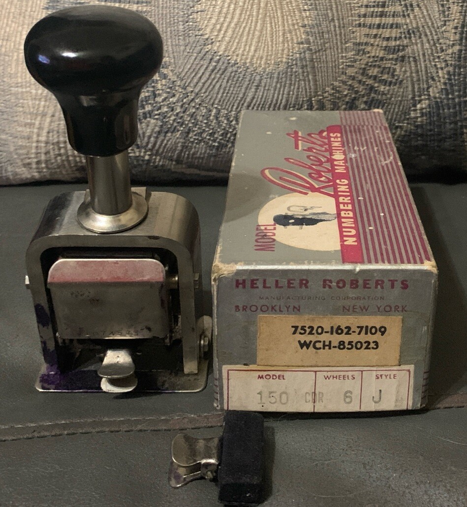 Vtg ROBERTS NUMBERING MACHINE & Box Property of US Govt. Model 150 6 ...