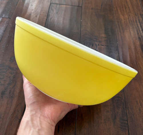 VTG Pyrex #403 Primary Yellow USA Nesting Mixing Bowl 4.5 Qt Beautiful ...