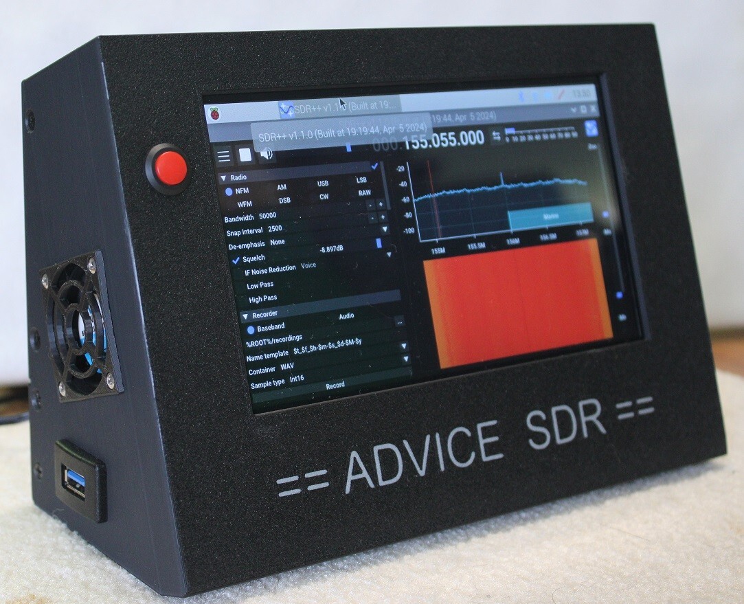 Big 7 inch Screen SDR (software defined radio), Adapter, Antenna, Mouse