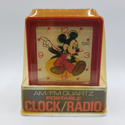 Vintage 1984 Bradley Quartz Clock Radio Portable AM/FM NIP Mickey ...