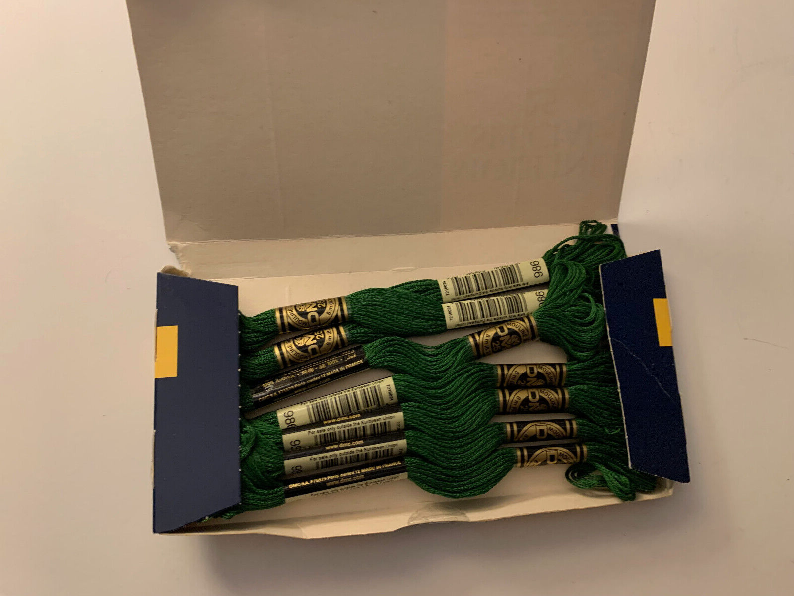 VINTAGE DMC Green cotton embroidery thread floss - 7 Skeins # 986 NEW ...