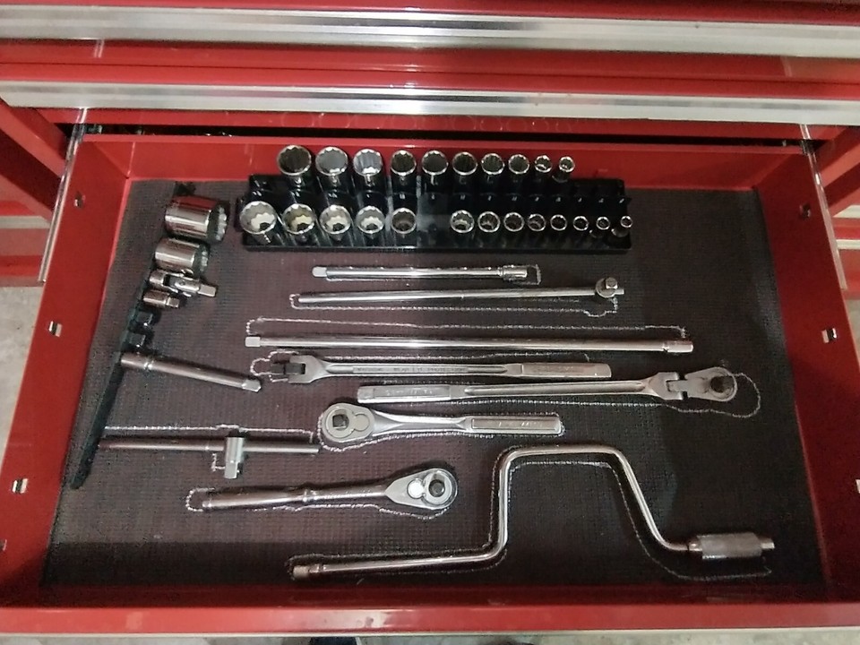 Craftsman Top Chest & Rollaway Tool Chest w/ Aircraft Mechanic Tool Set ...