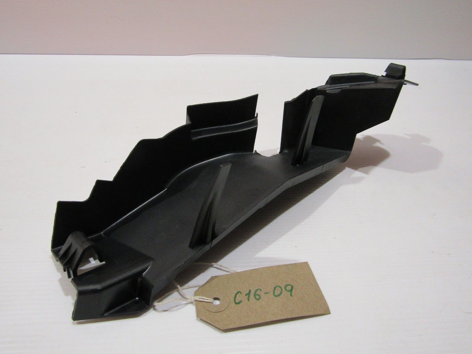 MB CLA C117 Front Left Radiator Grille Bracket Holder A1178880138 ...