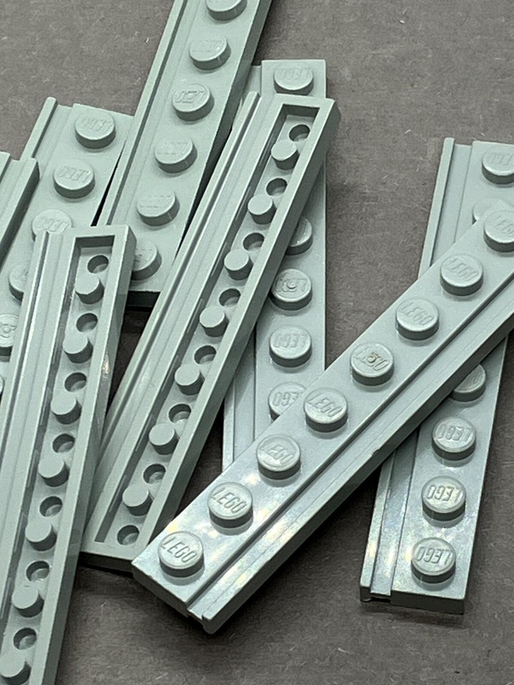 LEGO Part 4510 1x8 Plate With Door Rail Groove (2pcs) Vintage Old Light ...