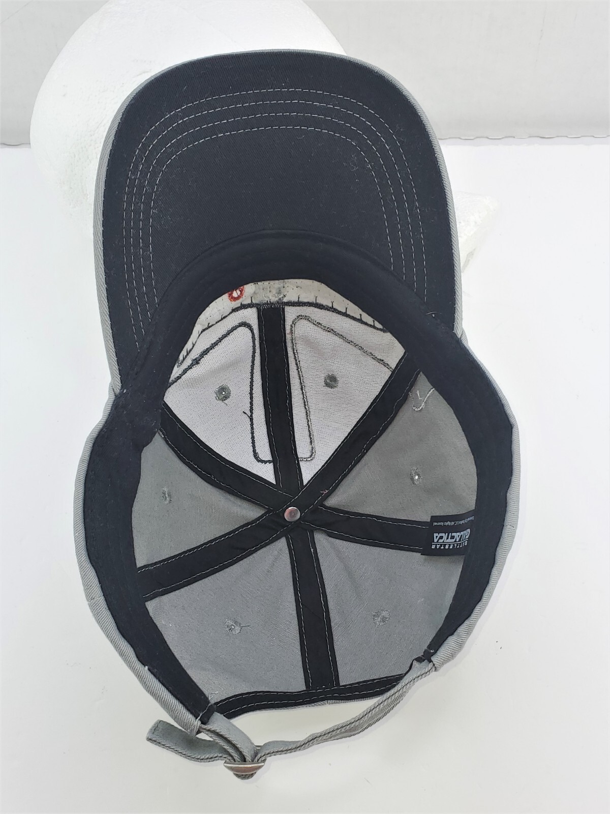 2021 LOOT SCI-FI CRATE CYLON BATTLESTAR GALACTICA CAP… - Gem