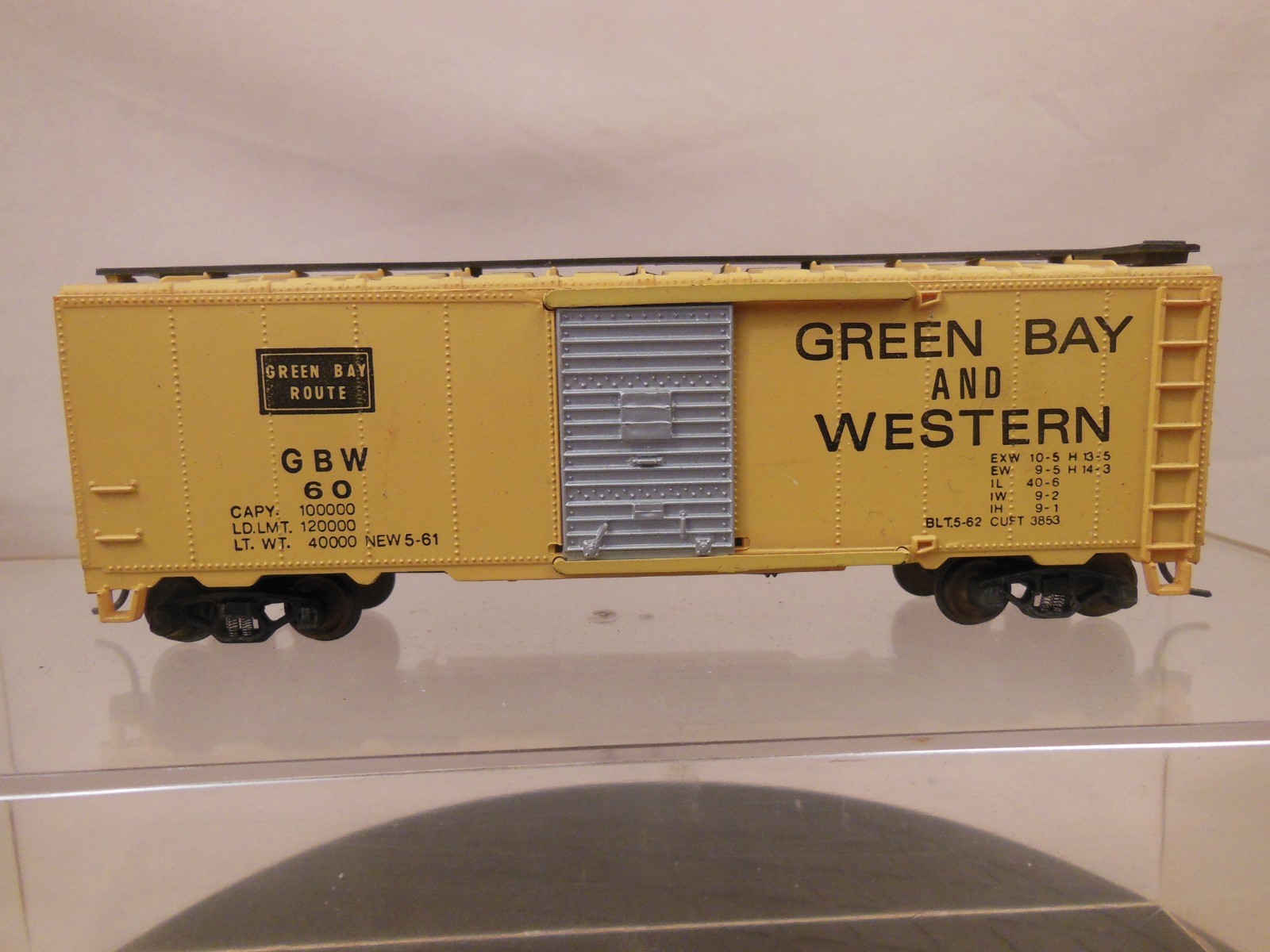 HO SCALE 40' STEEL BOX CAR GREEN BAY AND WESTERN GBW 60 | eBay