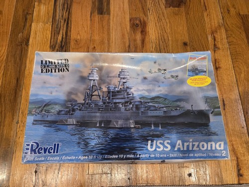 Revell USS Arizona Battleship 1:426 Scale Model Kit (Pearl Harbor Book ...