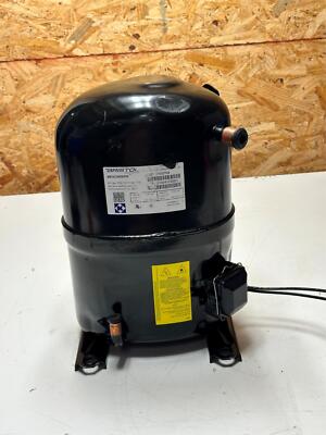 Bristol Compressor 2.5 Ton H82J283DBV 380-460V 3Ph 60Hz 28000BTU LRA 34 ...