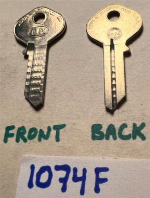Vintage 1970s 1980s NOS ILCO 1074F plated key blanks, new old stock 74F ...