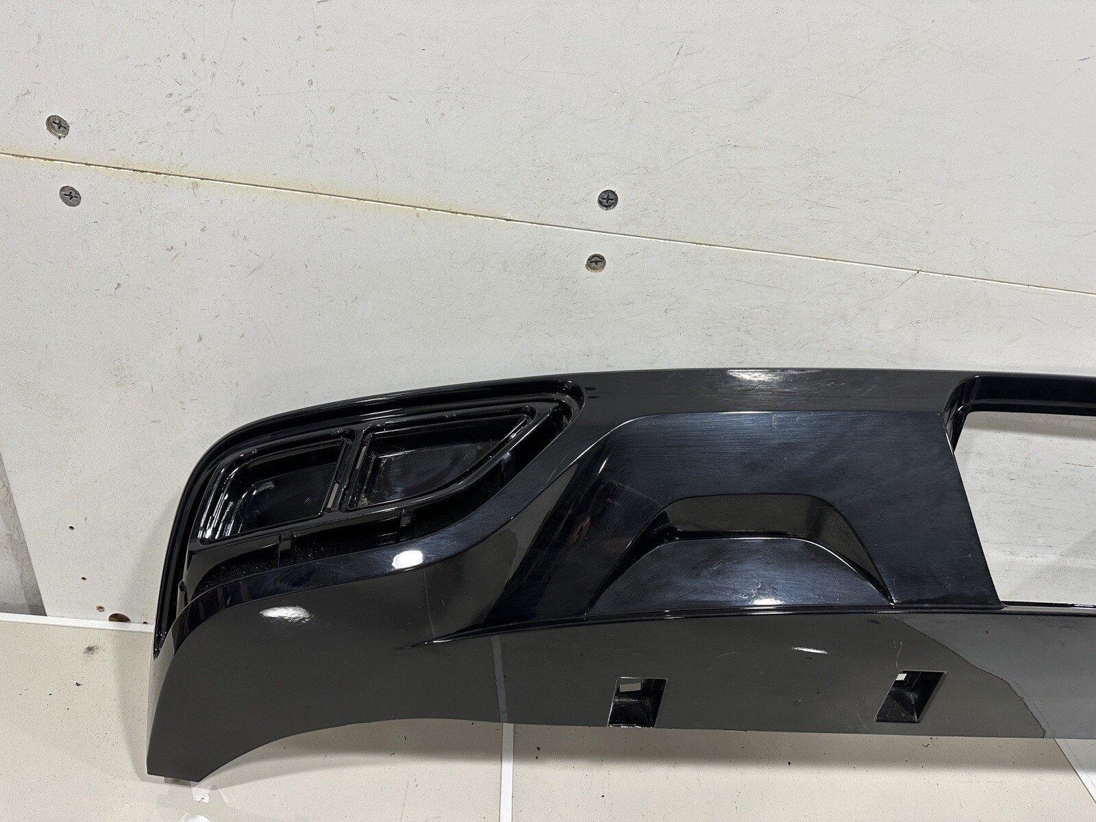 OEM VW ATLAS REAR BUMPER VALANCE DIFFUSER R-LINE 2018 2019 2020 ...