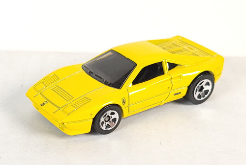 Hot Wheels loose Ferrari 288 GTO yellow 2008 New Models | eBay