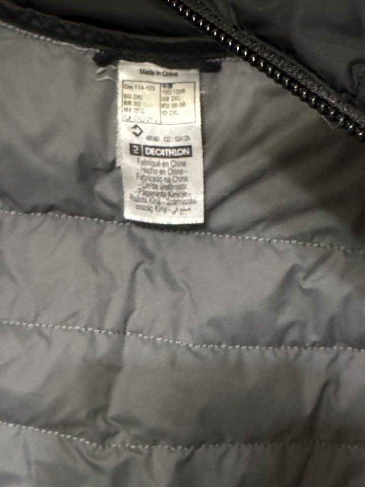 Decathlon Forclaz Down Filled Jacket Men’s 2XL Black. Fits like an Xl ...