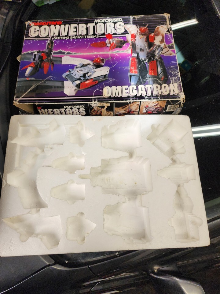 Grandstand Motorised Converters Omegatron Transformers Omega Supreme ...
