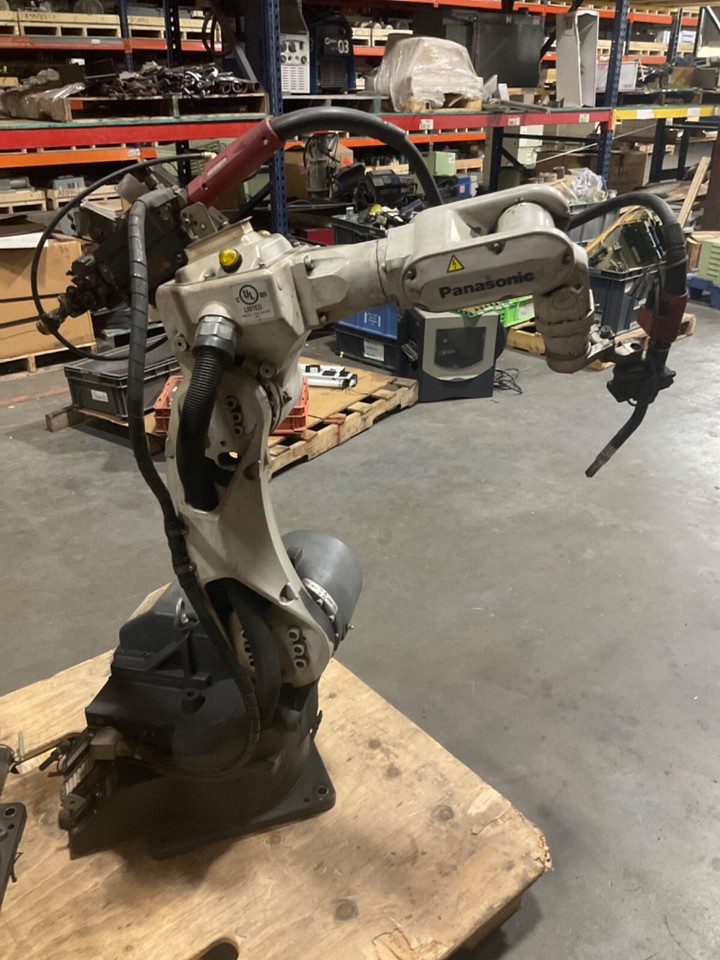 Panasonic YA-1 / YA1QAR61U03 Welding Robot 4832N9030E230, 4613N8332E200 ...
