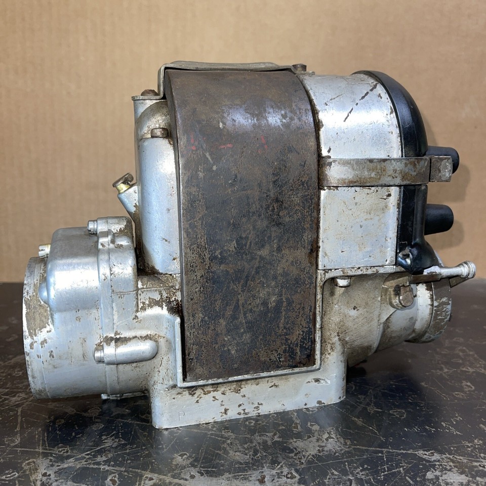 Antique IHC Farmall F4 Magneto Tractor Parts McCormick Deering | eBay
