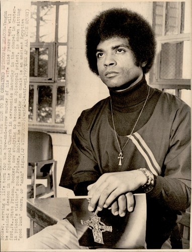 LG935 1975 Wire Photo VAUGHN BOOKER SERVING LIFE TERM ORDAINED ...