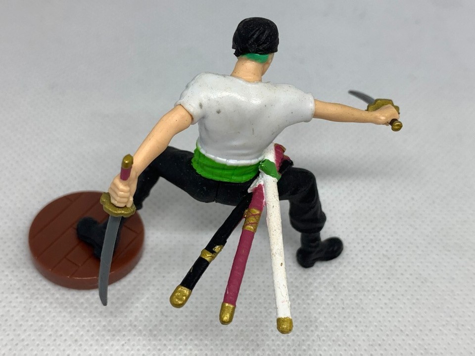 ZORO One Piece Mini Figure Choco egg Figure 2018 Anime comics Toy ...