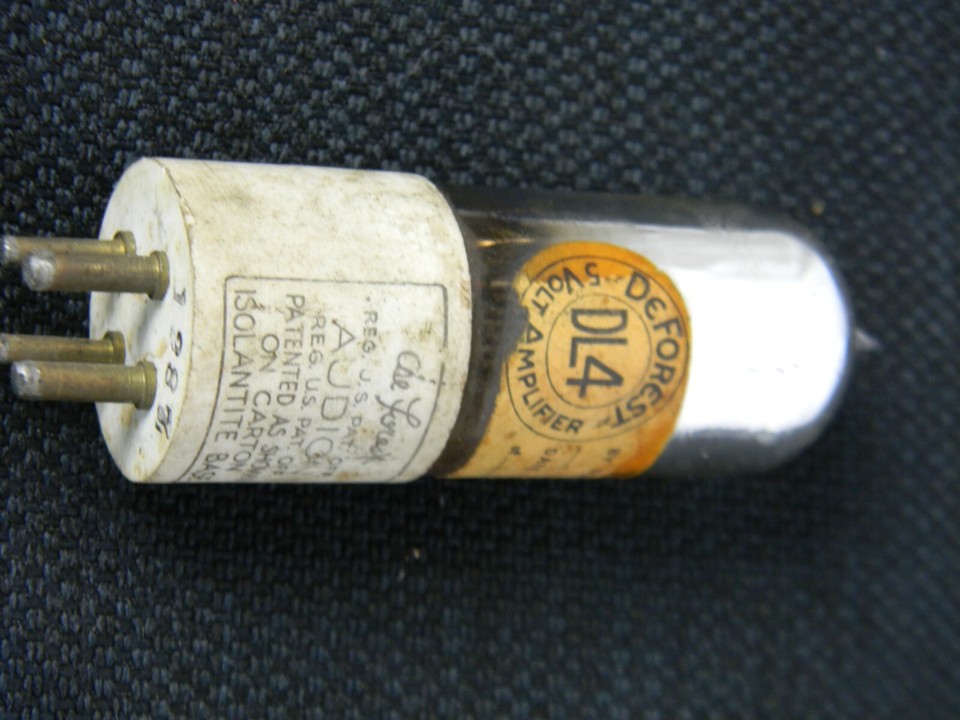 ANTIQUE DEFOREST DL4 AUDION TUBE - EARLY PORCELAIN BASE TIPPED GLASS | eBay