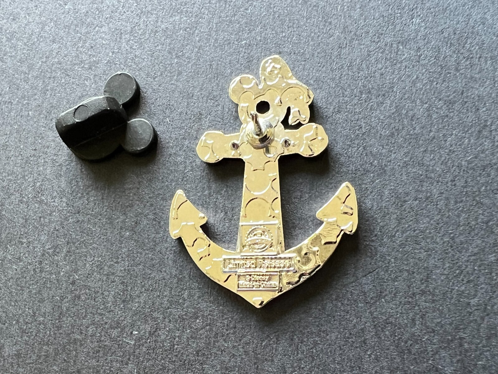 DCL - Mystery Anchor PWP Series #1 - Donald Duck Disney Cruise Line Pin ...