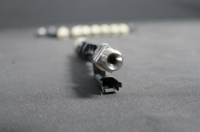 BMW Genuine RP Fuel Injector For 5/7/8/X5/X6/X7 - 13647852362 for sale ...