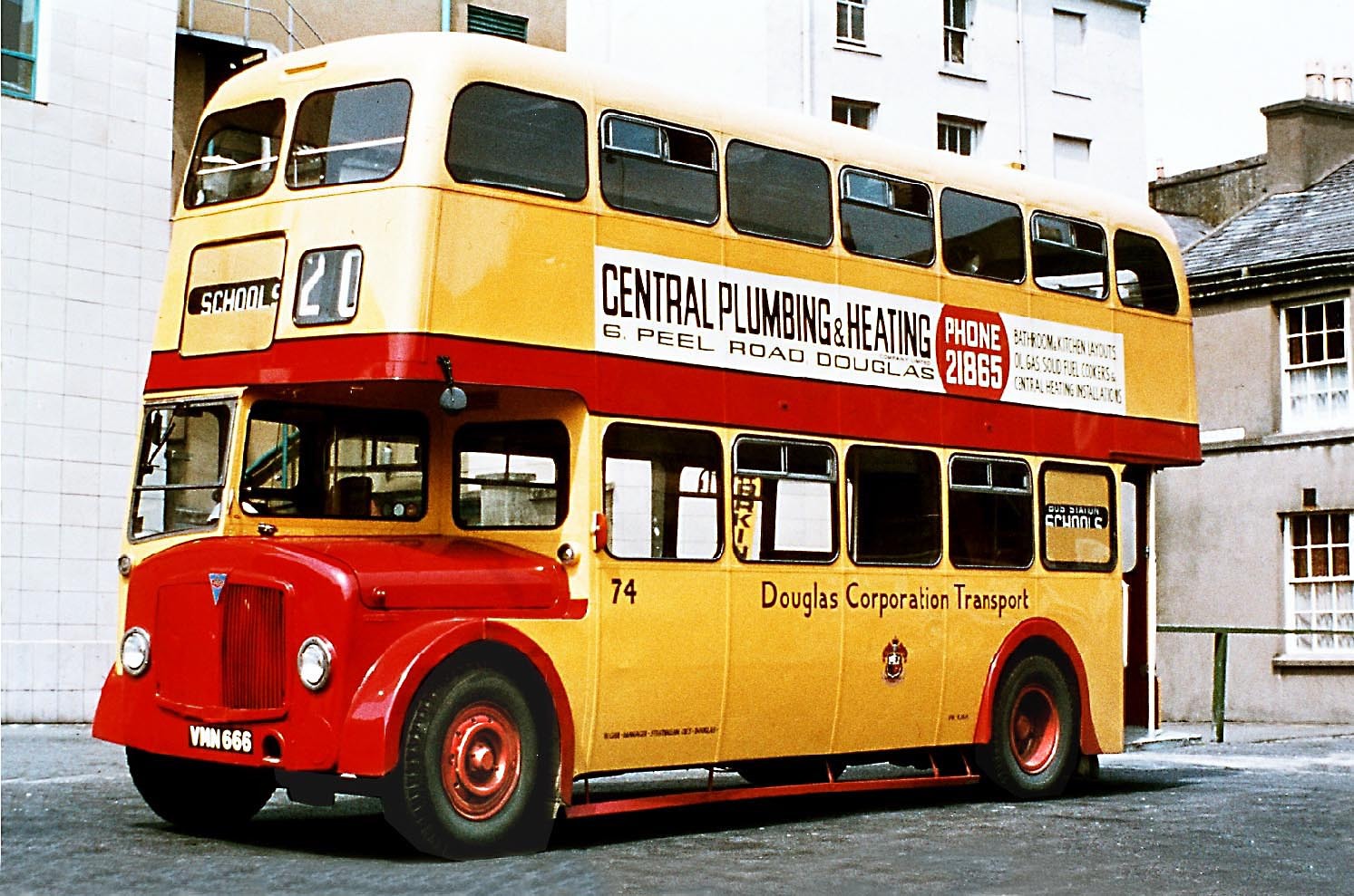Douglas Corporation Transport yellow Buses Sets 10 6x4 Colour Prints ...