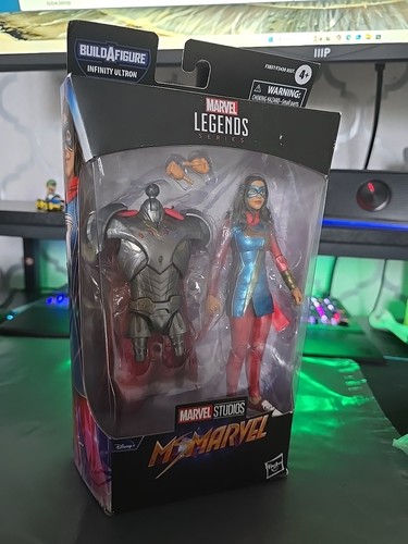 MARVEL LEGENDS SERIES BUILD A FIGURE - INFINITY ULTRON MS MARVEL FIGURE ...