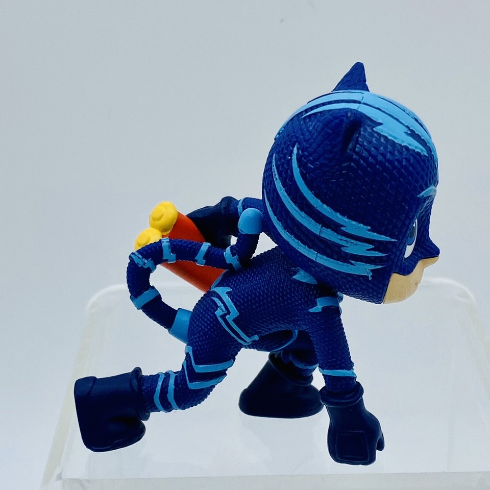 3 MASKS PJ Catboy Gekko Figures on Bike 3” w/ cones crouching Figure ...