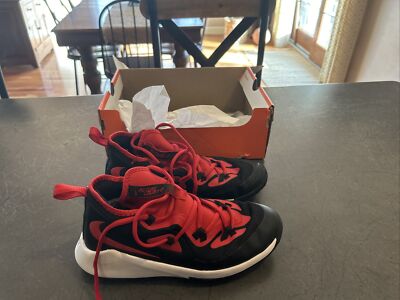 NIKE FUTURE COURT 2 BASKETBALL SHOE YOUTH SIZE 6-BLACK/RED/WHITE. | eBay