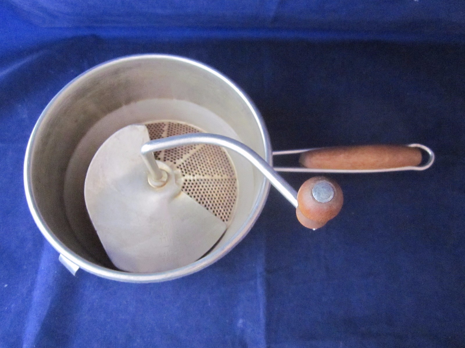 FOLEY FOOD MILL Masher Strainer Wood Handles Patent 1921936 Pot Rests ...